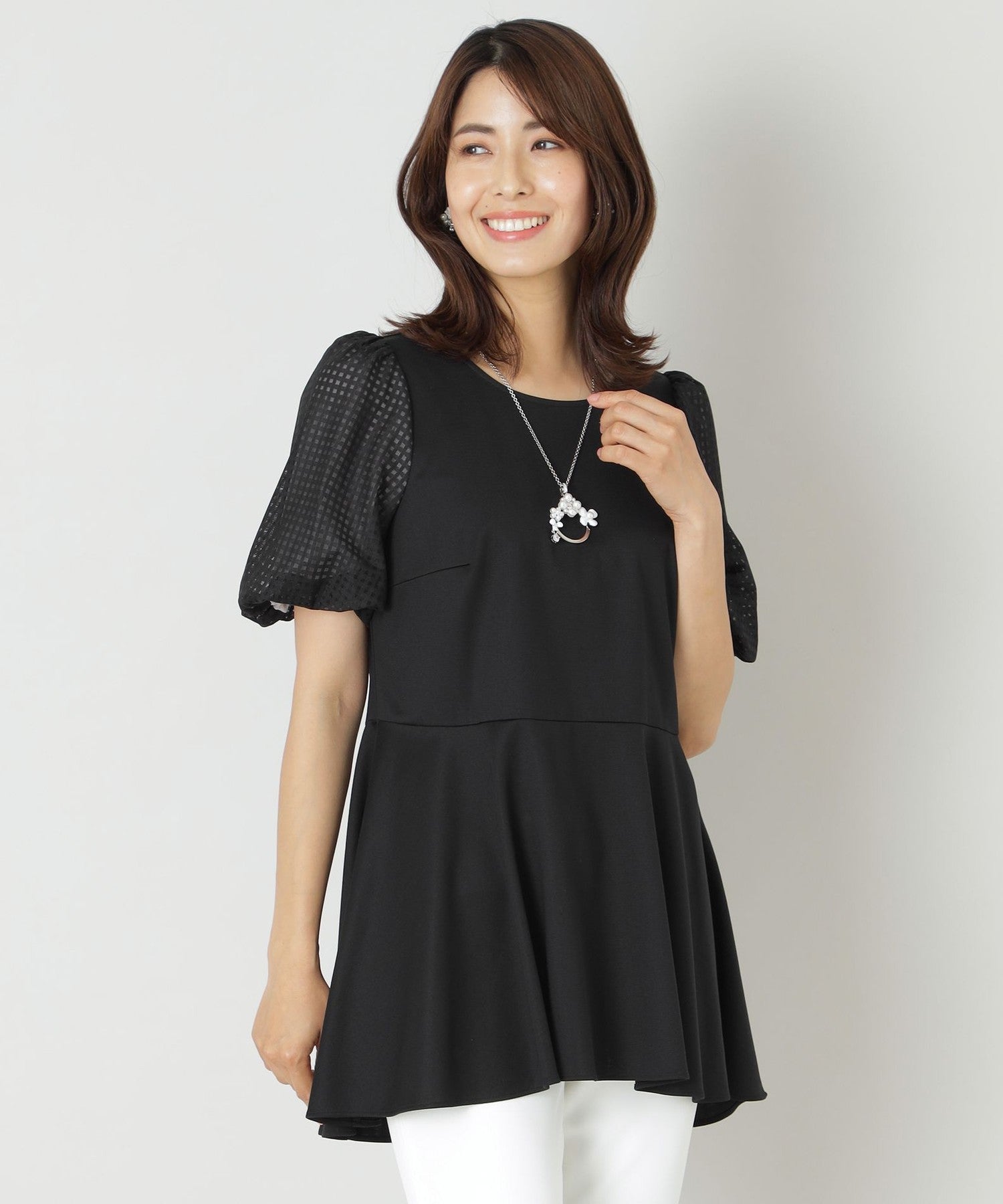 ラッセルレースコンビ チュニックカットソー(トップス)｜TO BE CHIC(トゥー ビー シック)のファッション通販 - SANYO ONLINE STORE | 三陽商会